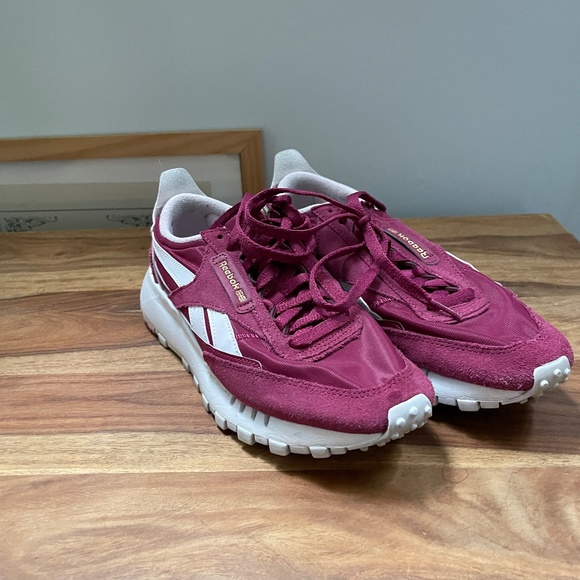 Reebok | Shoes | Reebok Platform Sneaker Maroon | Poshmark